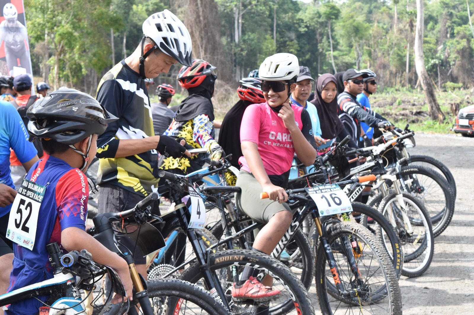 Balap Sepeda MTB XC Race di Bulungan Diikuti Peserta dari Berau hingga ...