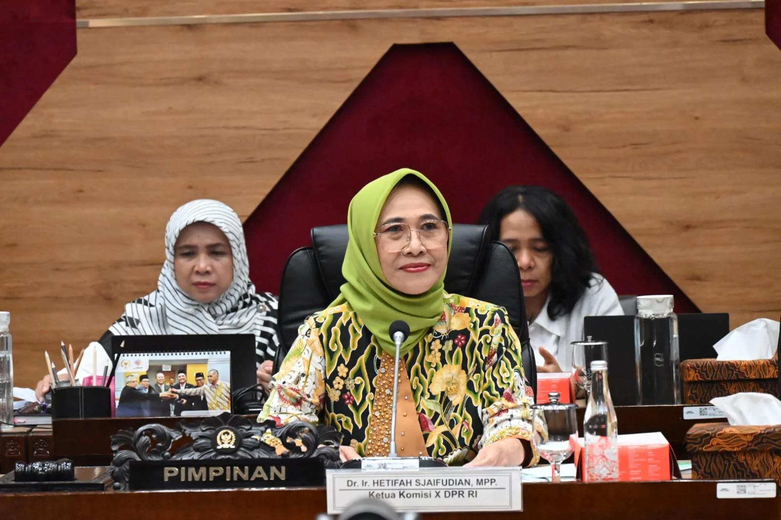 Bayang-bayang Kelumpuhan Sekolah di Daerah 3T Akibat Larangan Mengajar ...
